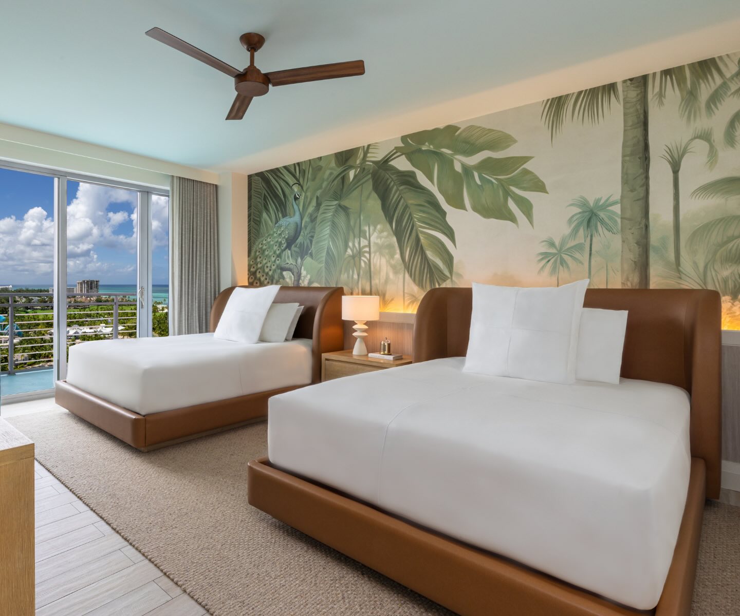 Caribbean Luxury Suites & Rooms | SLS Baha Mar Nassau