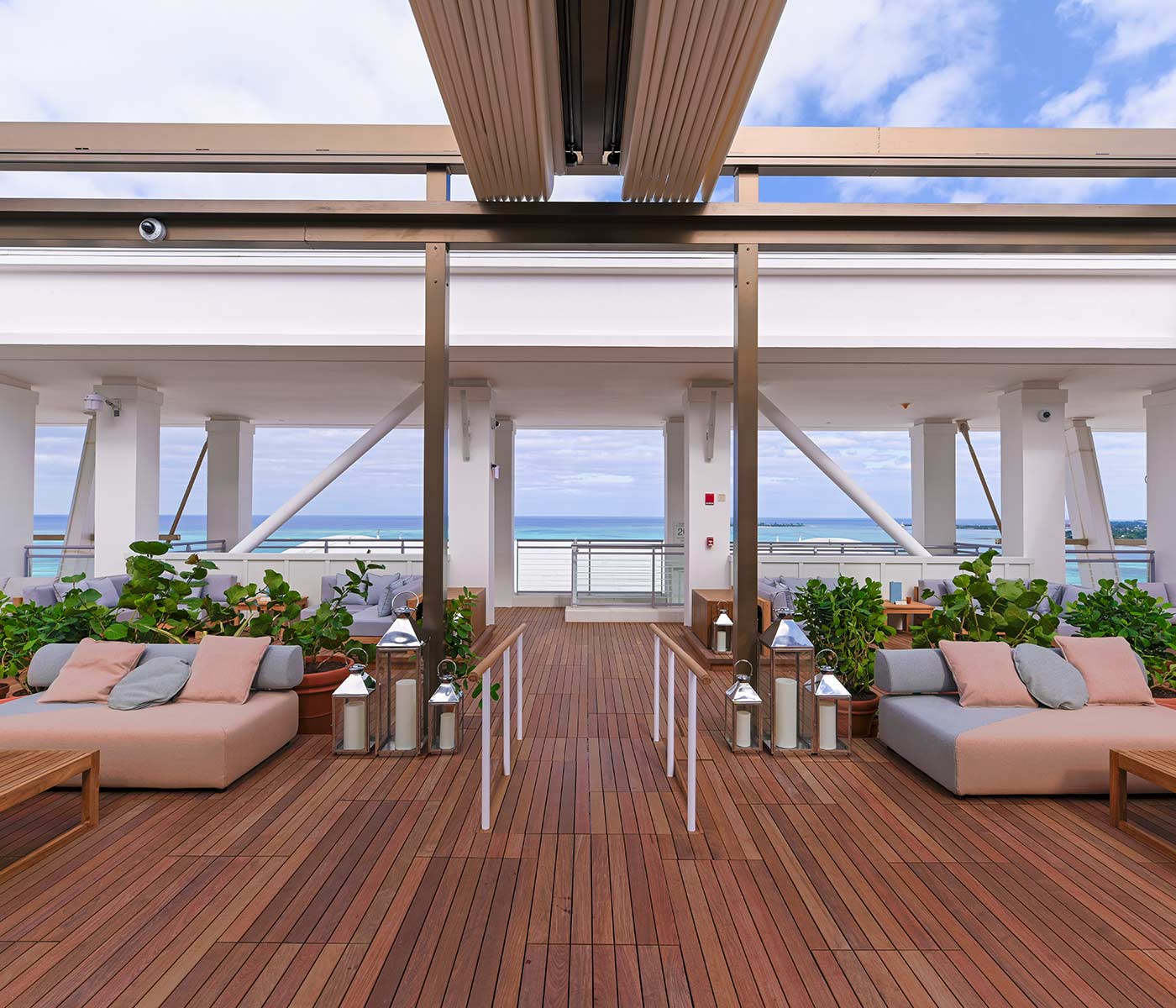 Skybar Rooftop Lounge | Caribbean Views | SLS Baha Mar