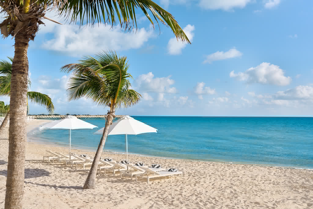 Resort de lujo todo incluido con puerto deportivo privado | SLS Playa Mujeres